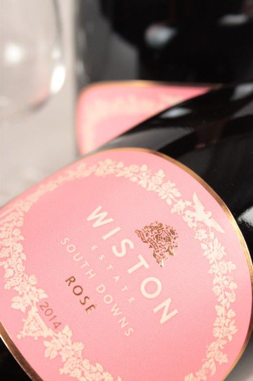 Sparkling wine from Hennings